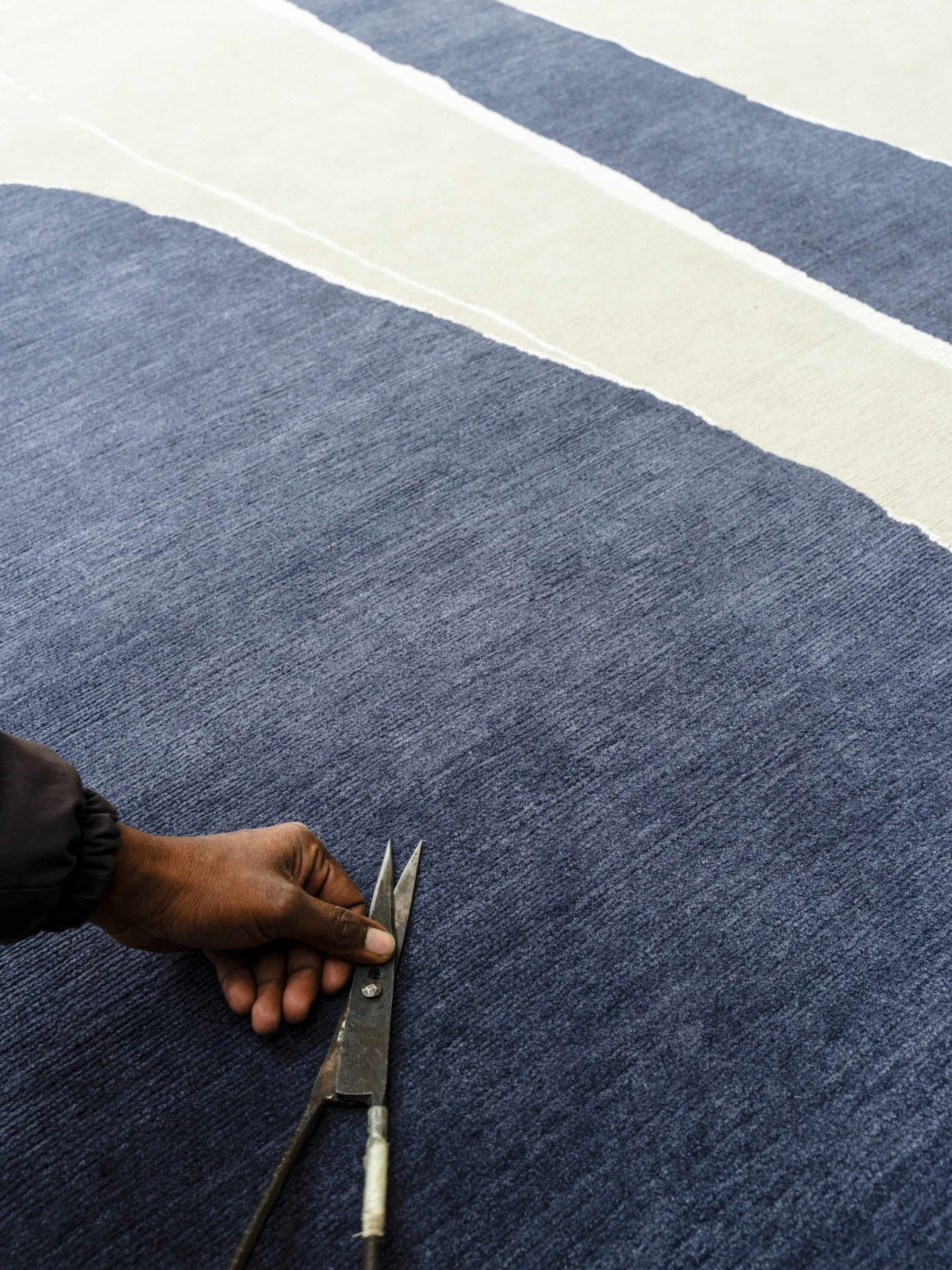 Atelier Février — Lignes Dorées